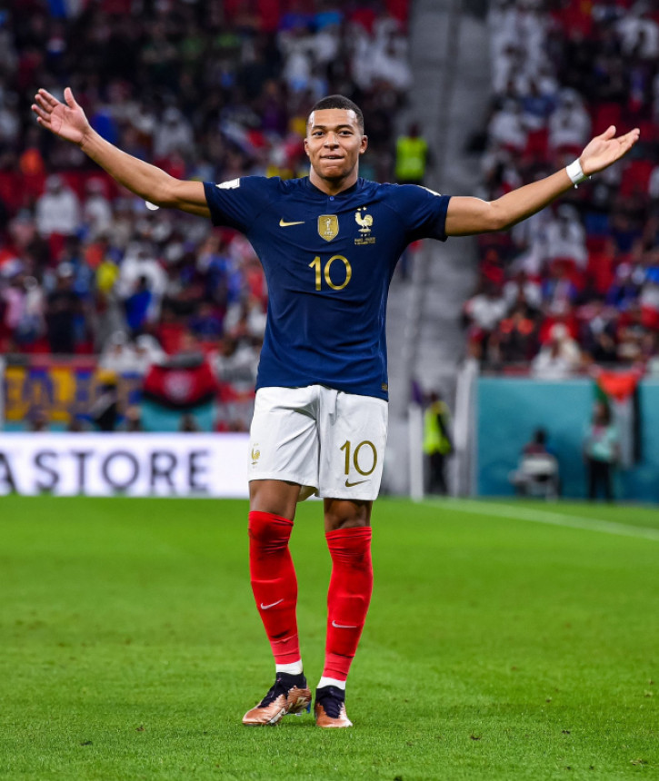 Harry Kane:'Luke Shaw sẽ là người duy nhất kèm được Mbappe'